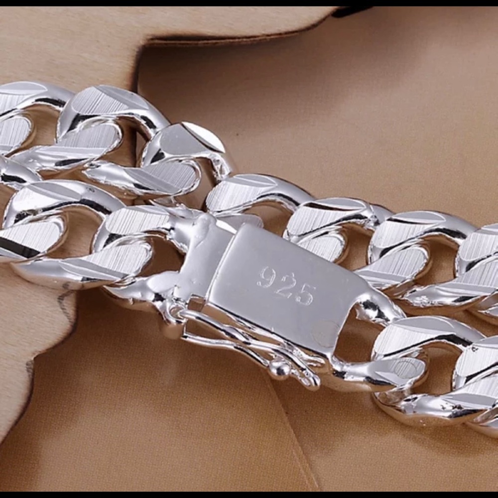 Sterling Silver Chunky Bracelet - Gem